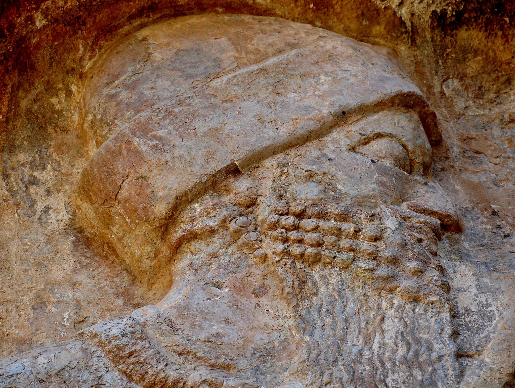 Finding the hidden Naram-Sin rock relief in Iraq – World History et cetera