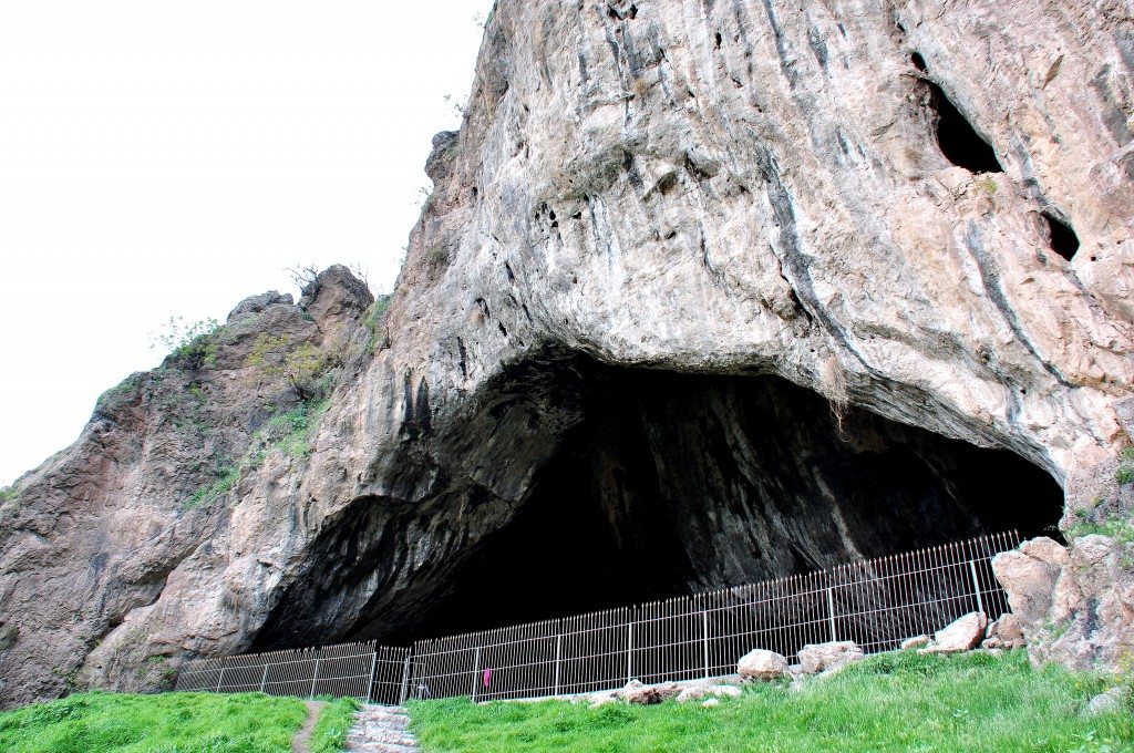 Paleolithic Caves in Iraqi Kurdistan – History et cetera