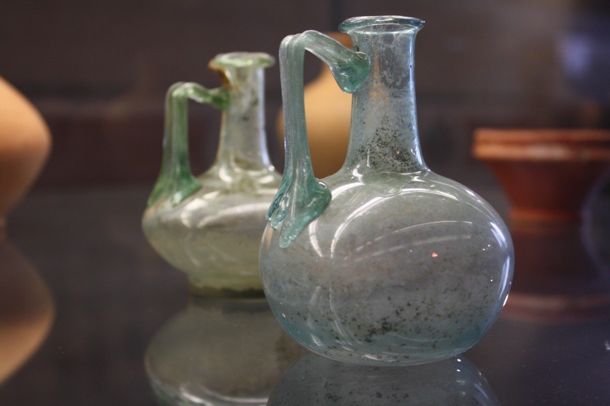 Roman Glass from the Archaeological Museum of Pavia – World History et ...